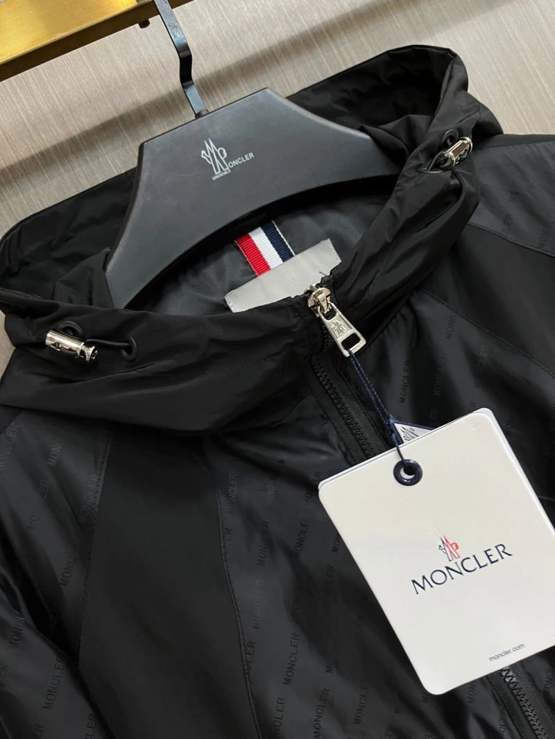 Precise copy Moncler Outwear