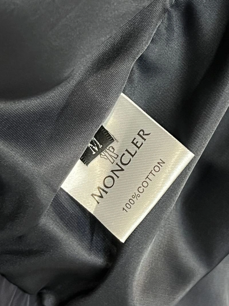High fidelity Moncler Outwear