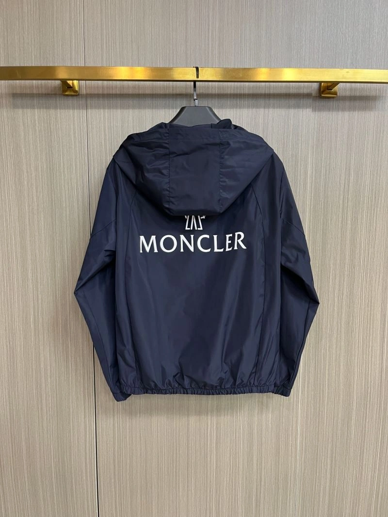 High fidelity Moncler Outwear