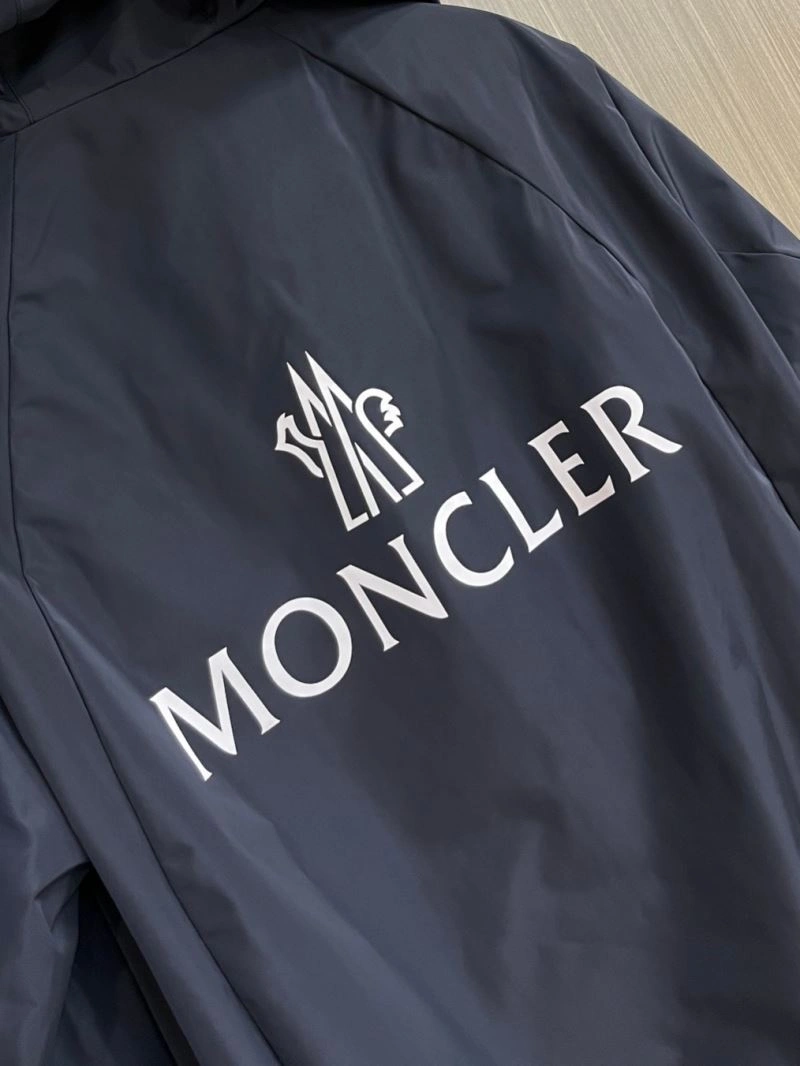 High fidelity Moncler Outwear