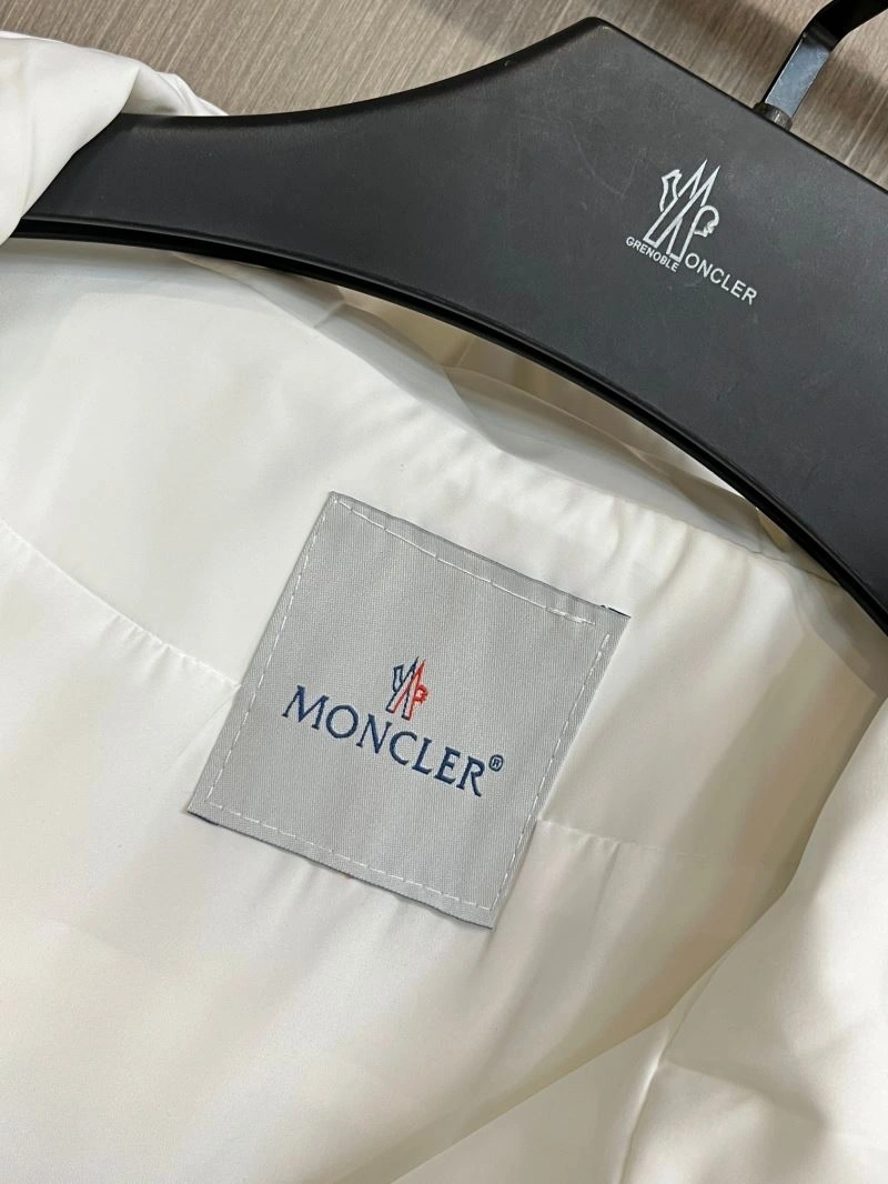 Brand-original Moncler Outwear