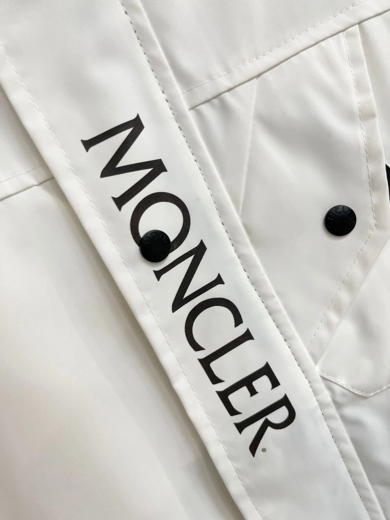Brand-original Moncler Outwear