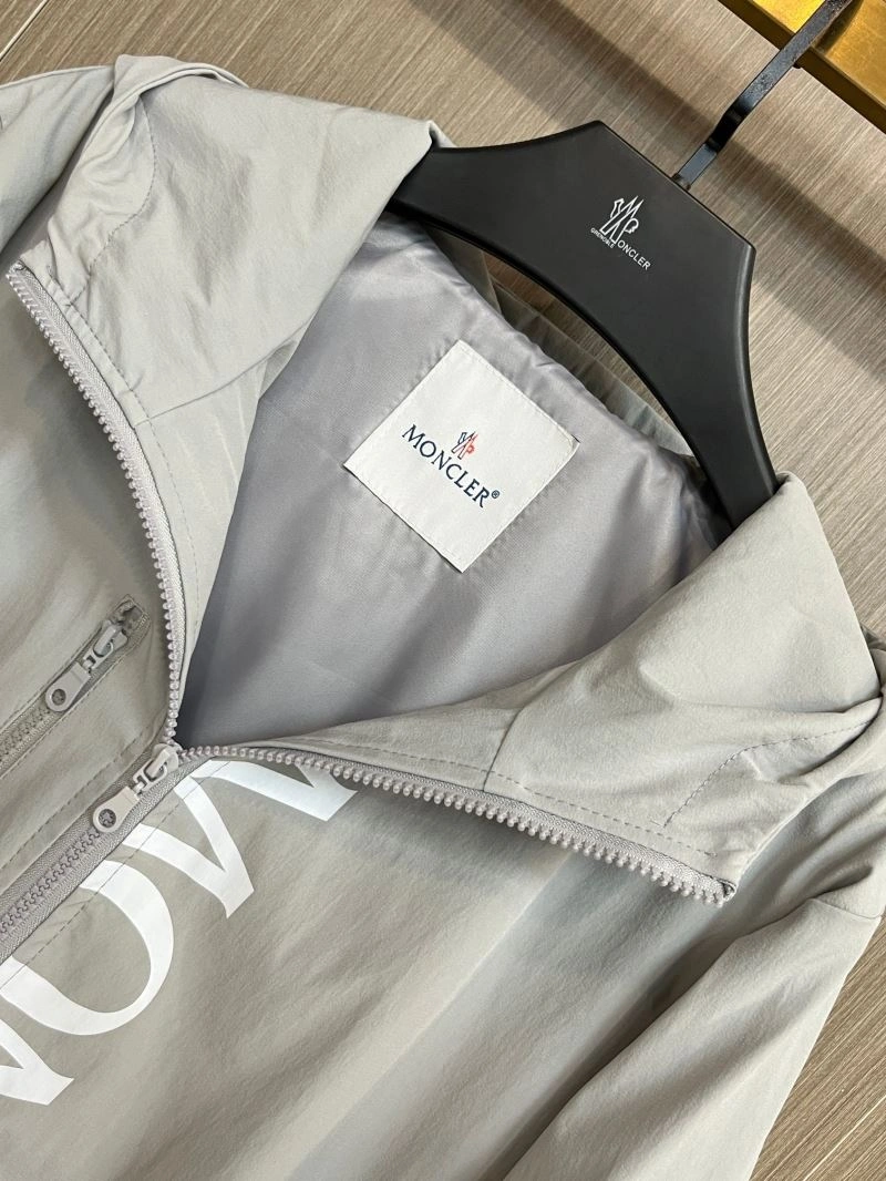 Legit Moncler Outwear