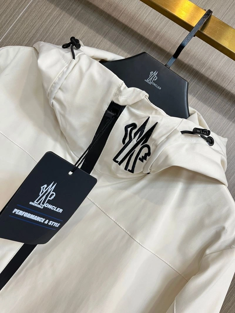 Official Moncler Outwear