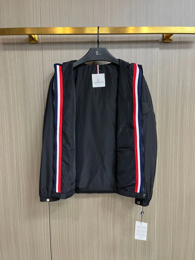 Legit Moncler Outwear
