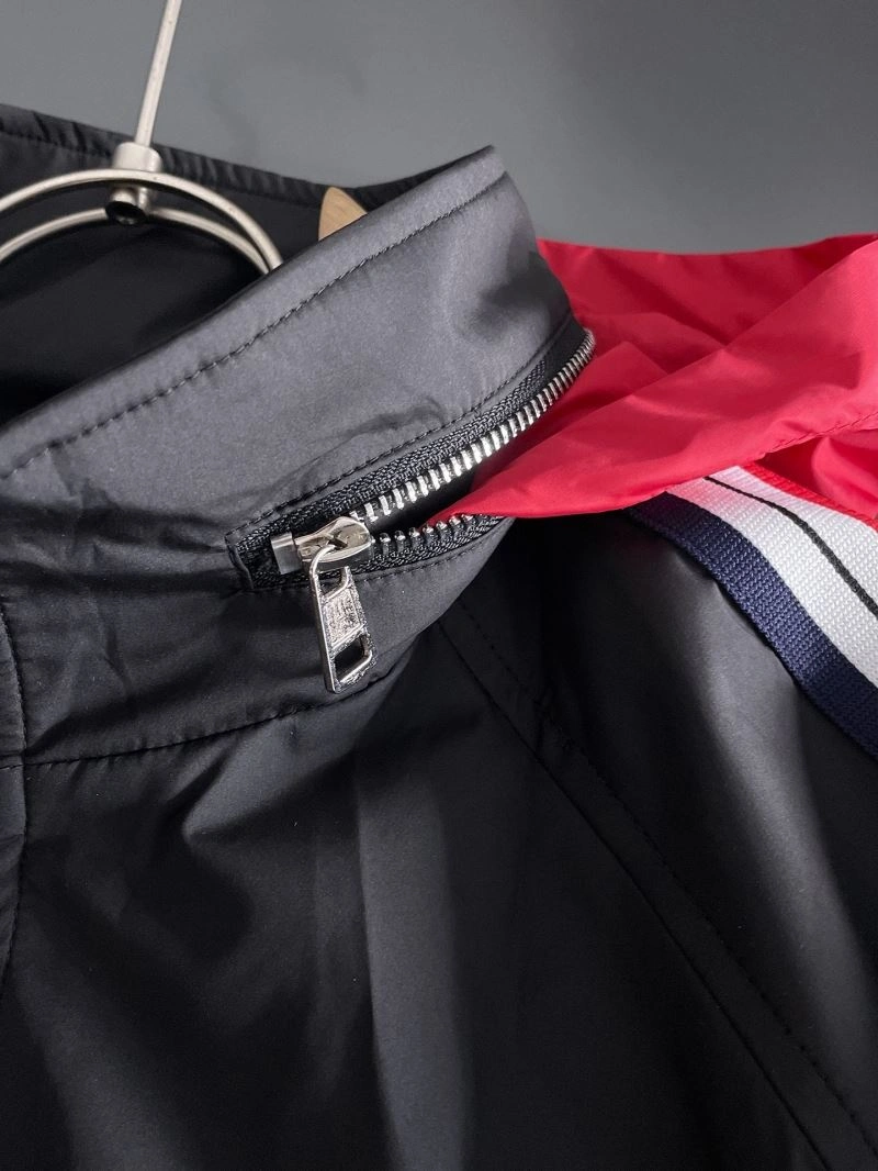 Bargain Moncler Outwear
