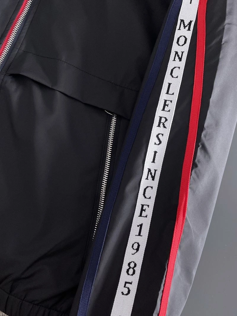 Bargain Moncler Outwear