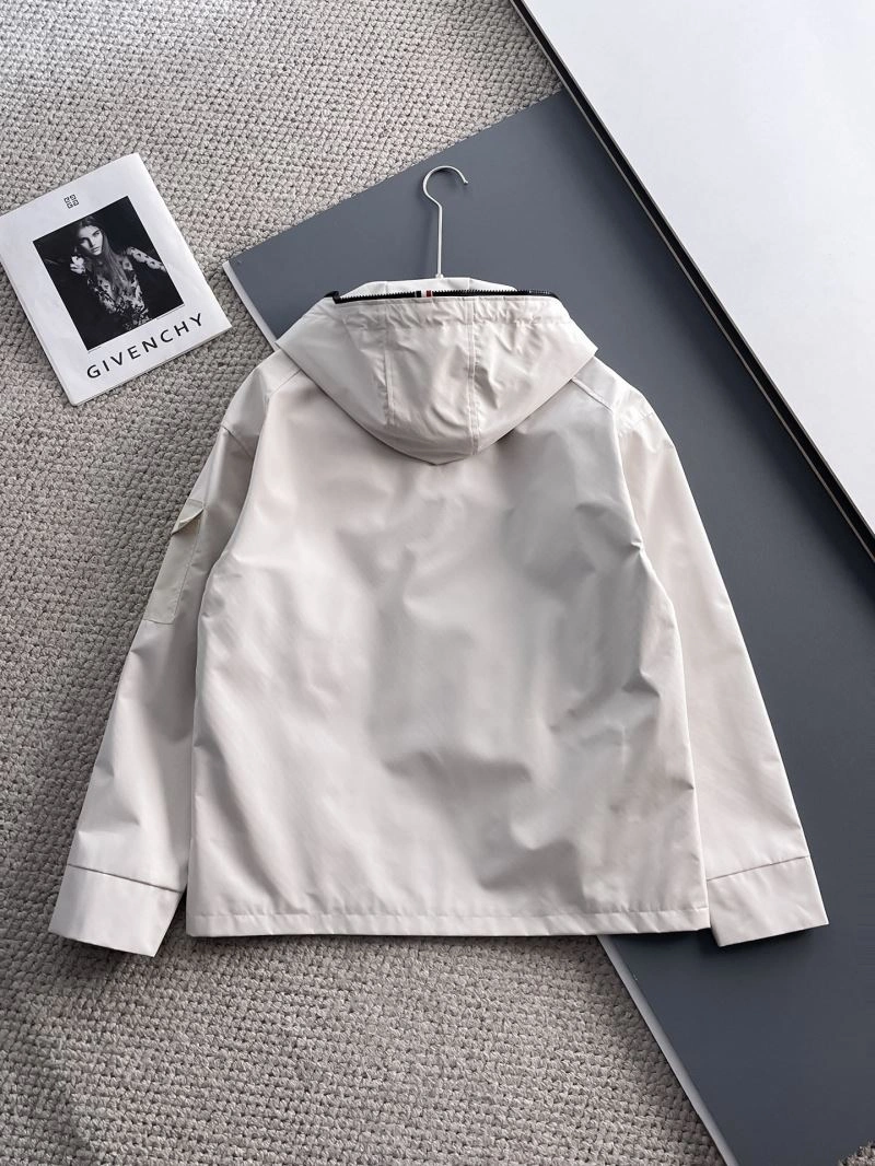 Accurate model Moncler Outwear