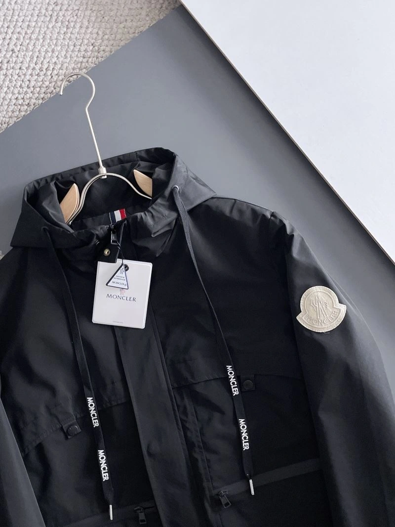 Top mirror Moncler Outwear