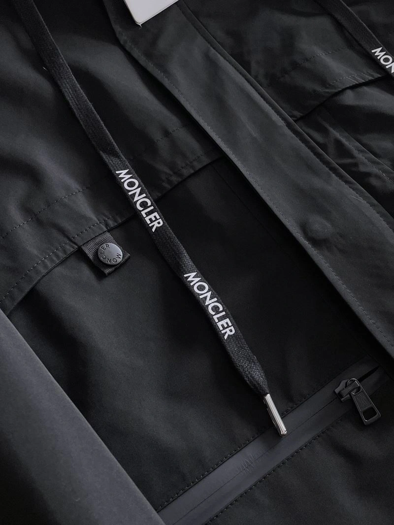 Top mirror Moncler Outwear
