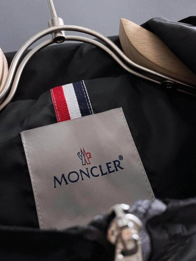 Discounted Moncler Outwear