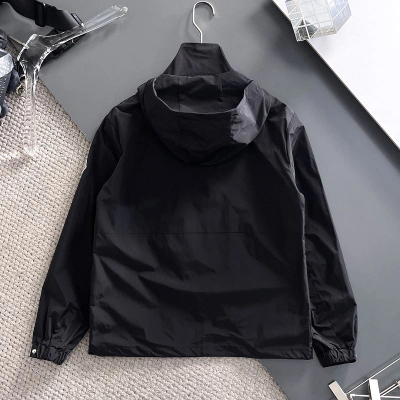 Low-cost Moncler Outwear