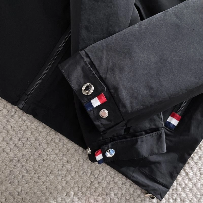 Accurate model Moncler Outwear