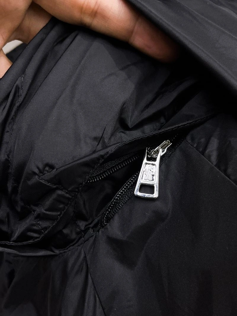 Discounted Moncler Outwear