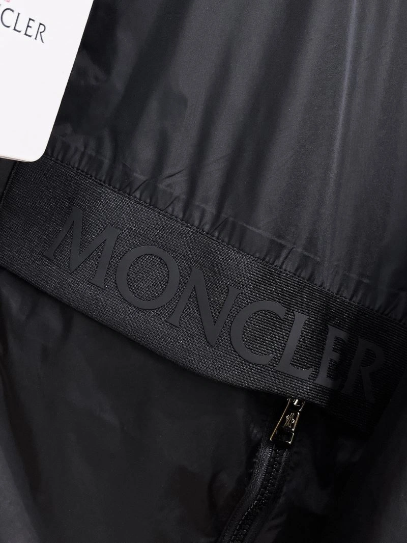 Discounted Moncler Outwear