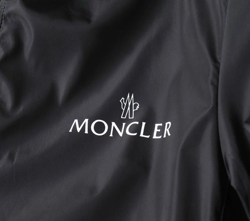 Top mirror Moncler Outwear