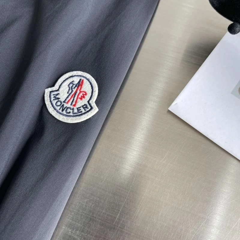 High fidelity Moncler Outwear