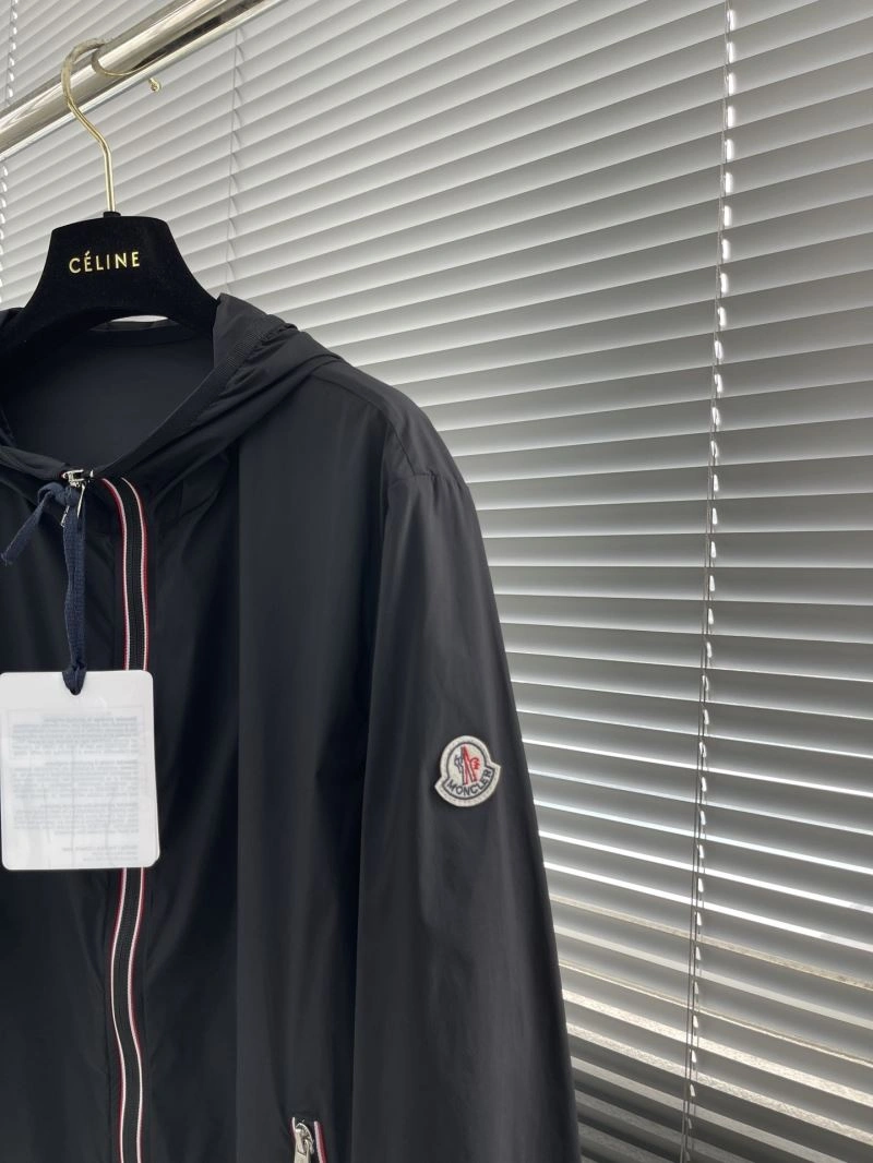 High fidelity Moncler Outwear