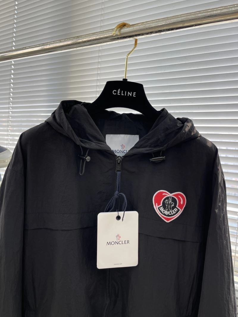 Official Moncler Outwear