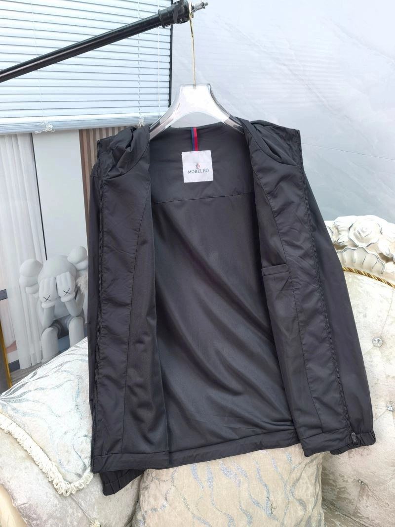 Bargain Moncler Outwear