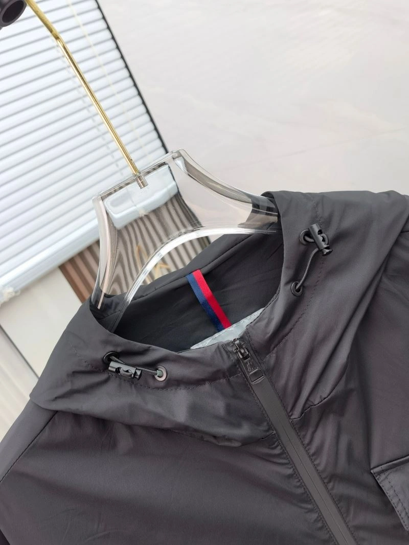 Bargain Moncler Outwear