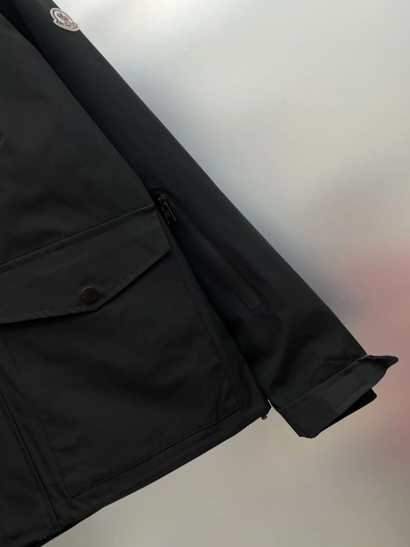 Top match Moncler Outwear