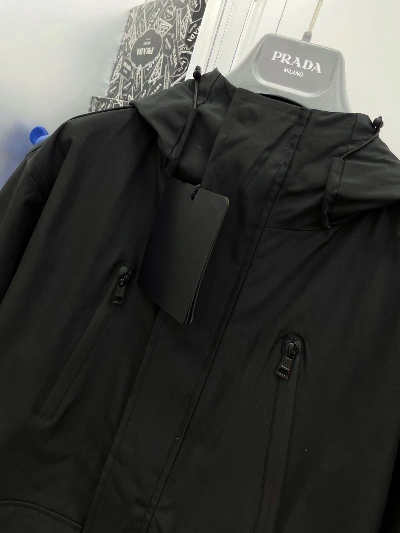 Top match Moncler Outwear