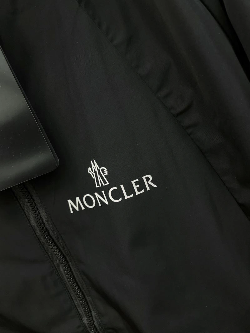 High fidelity Moncler Outwear