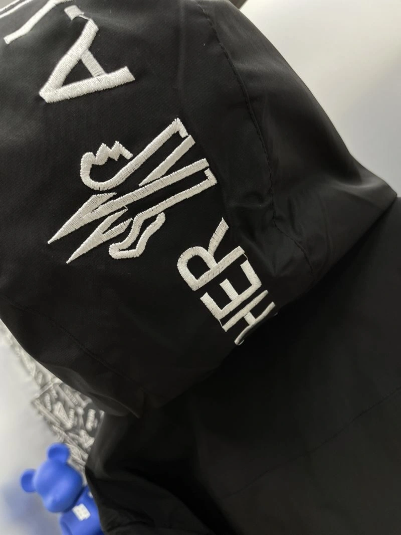 Top mirror Moncler Outwear