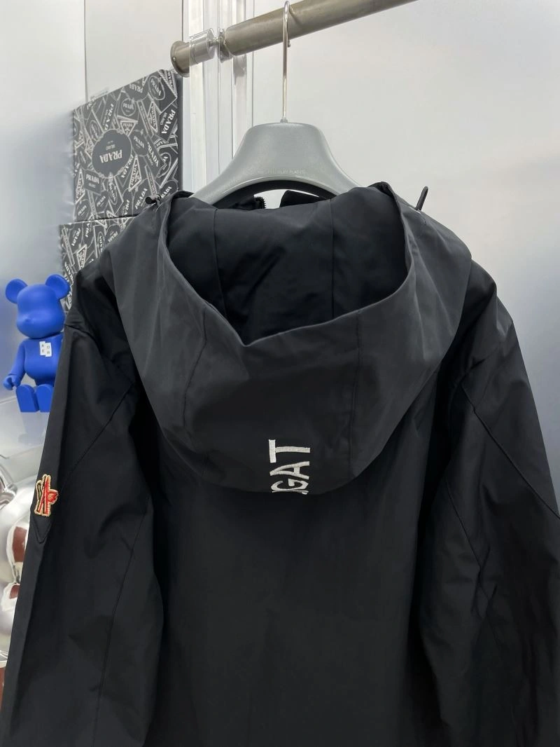 Top mirror Moncler Outwear