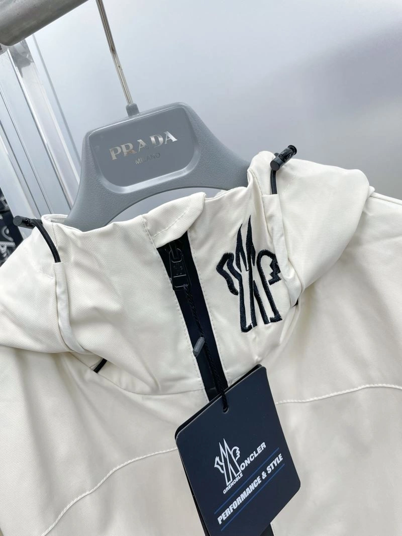 Brand-original Moncler Outwear