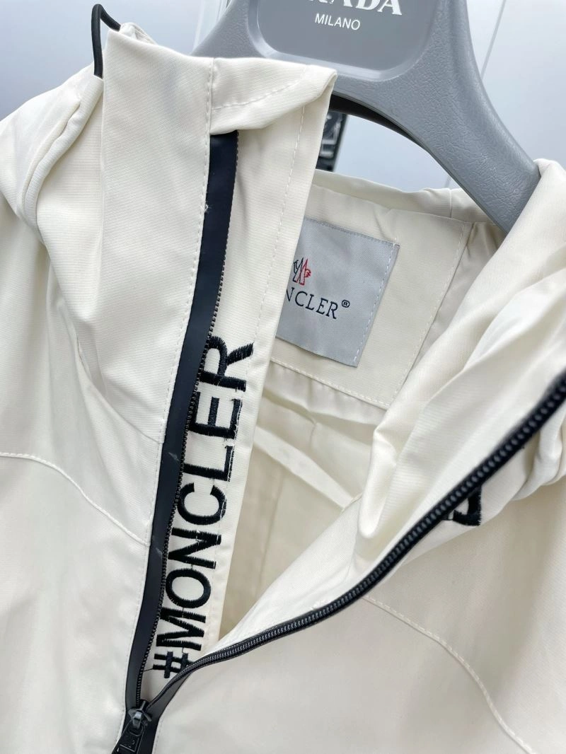 Brand-original Moncler Outwear