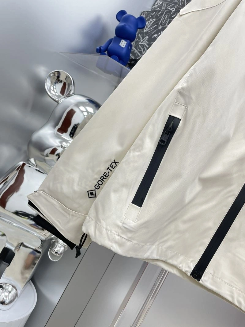 Brand-original Moncler Outwear