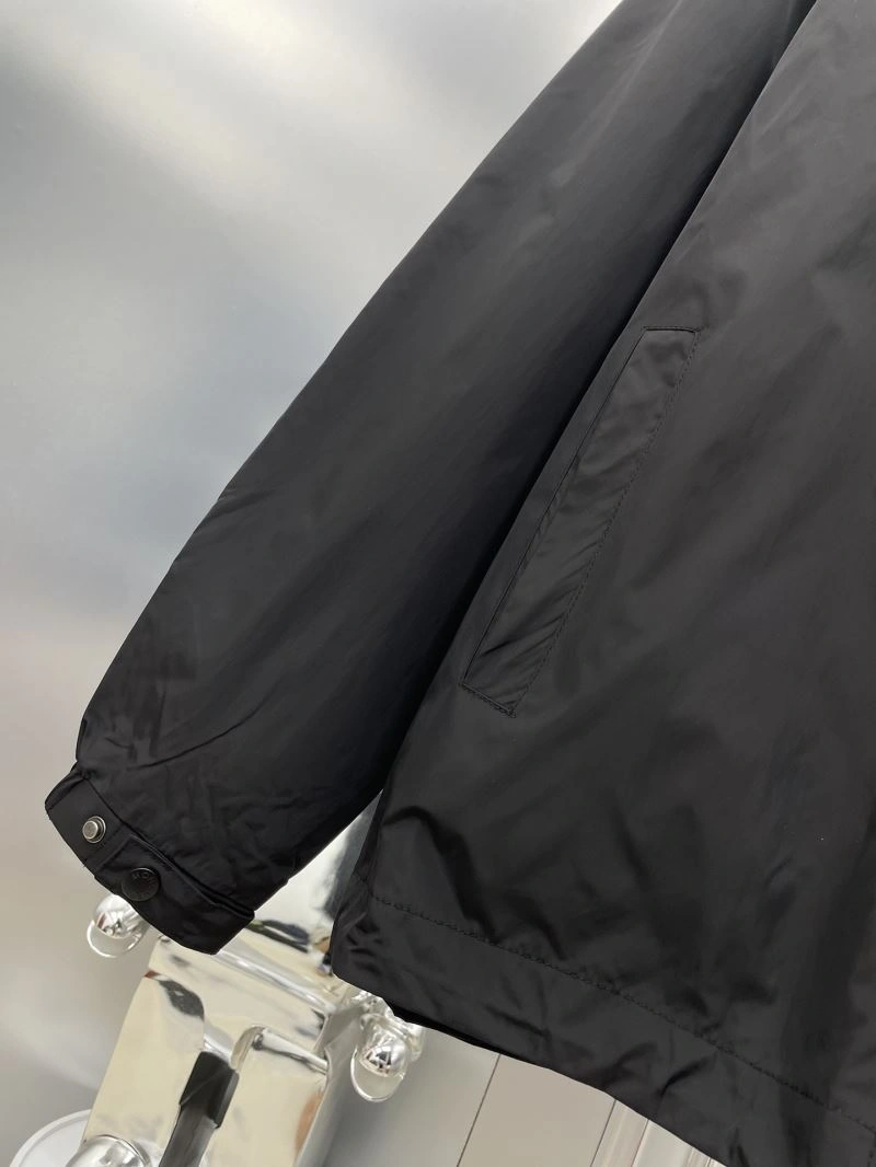 Precise copy Moncler Outwear