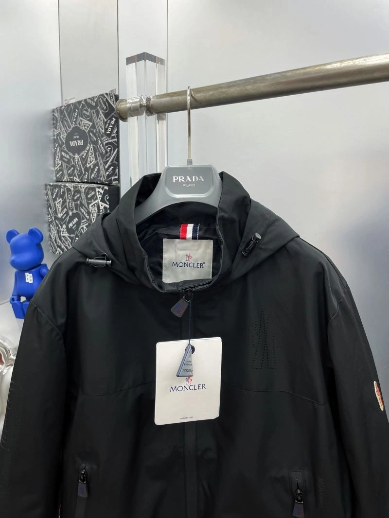 Perfect replica Moncler Outwear