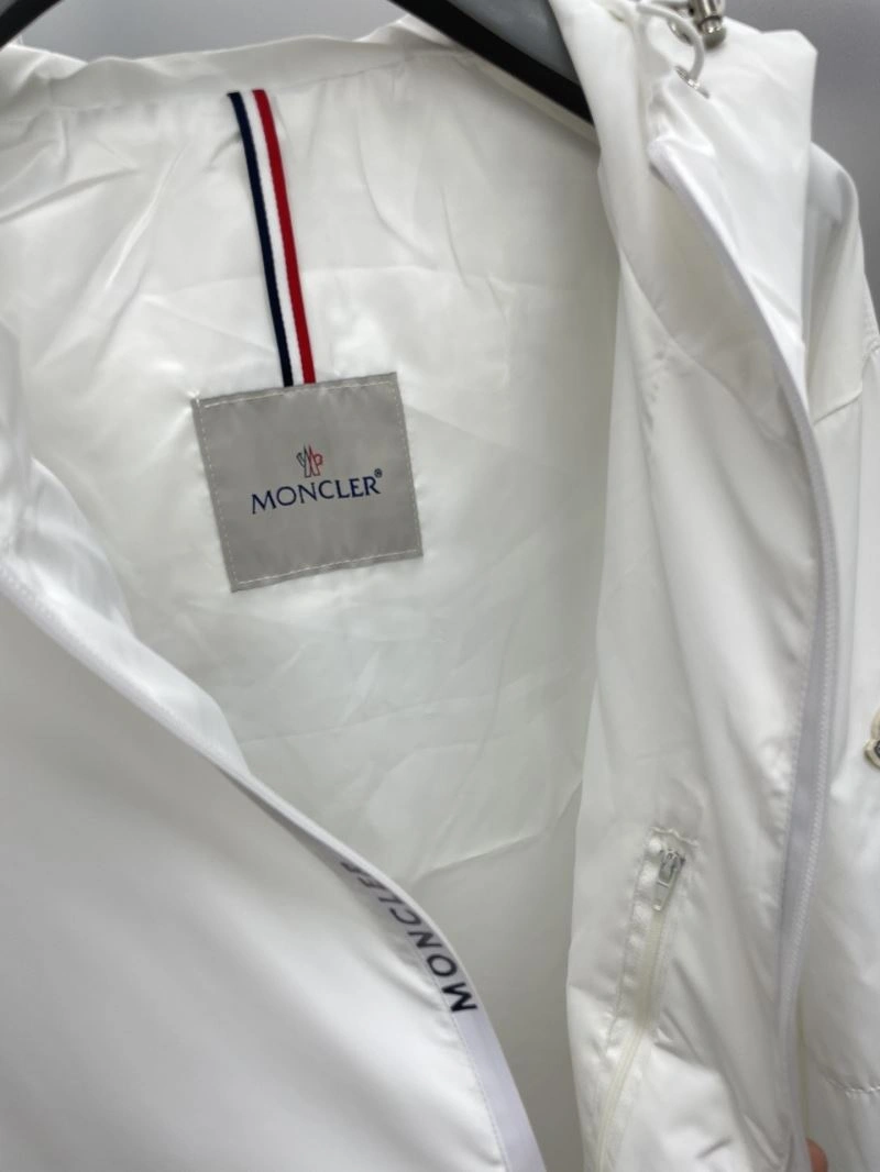 Economical Moncler Outwear