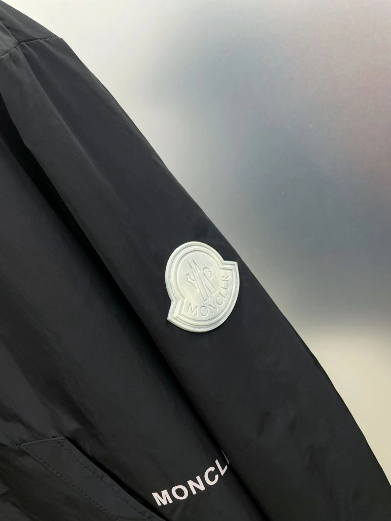Legit Moncler Outwear