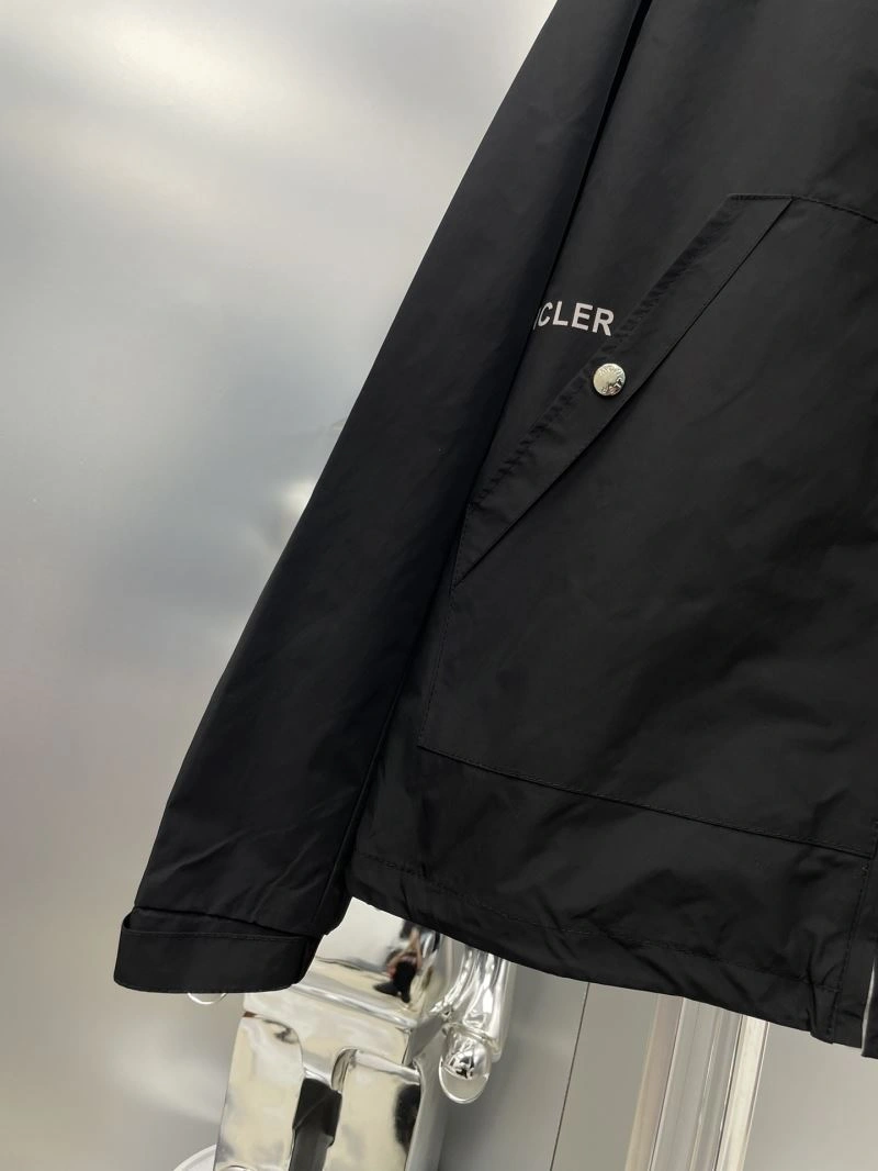 Legit Moncler Outwear