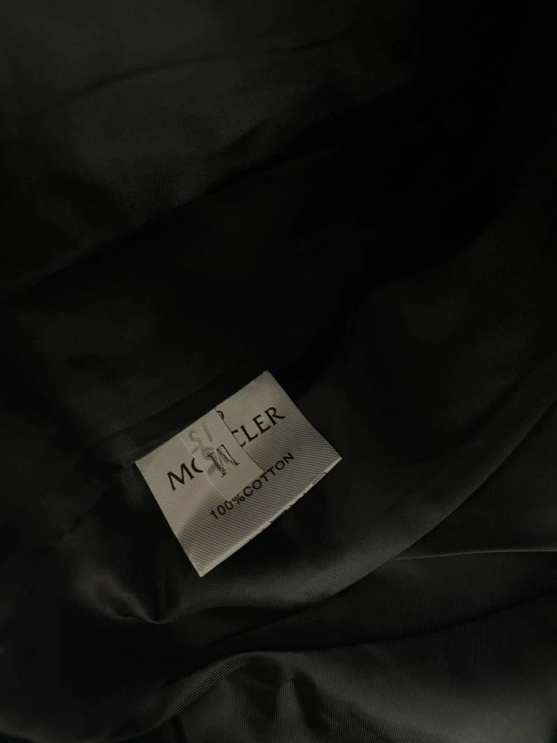 Legit Moncler Outwear