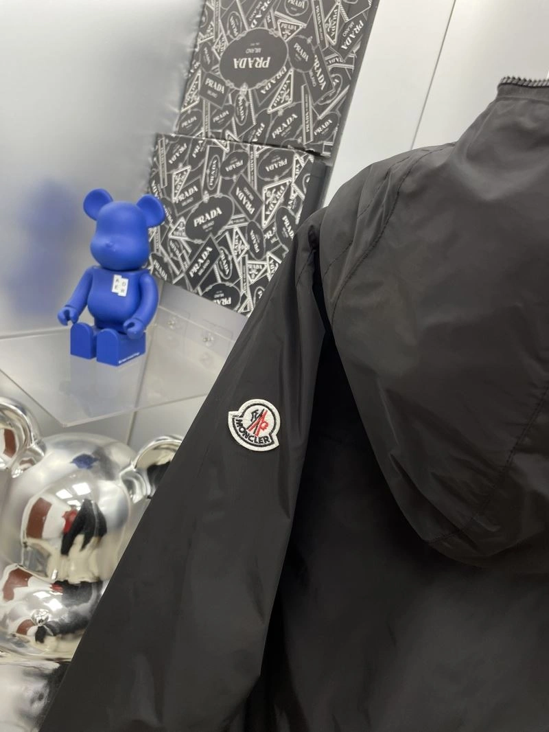Discounted Moncler Outwear