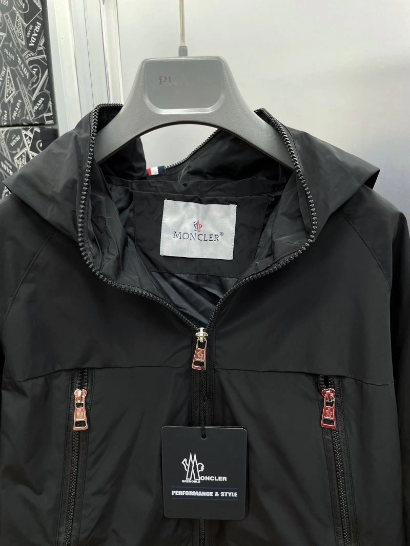 Discounted Moncler Outwear