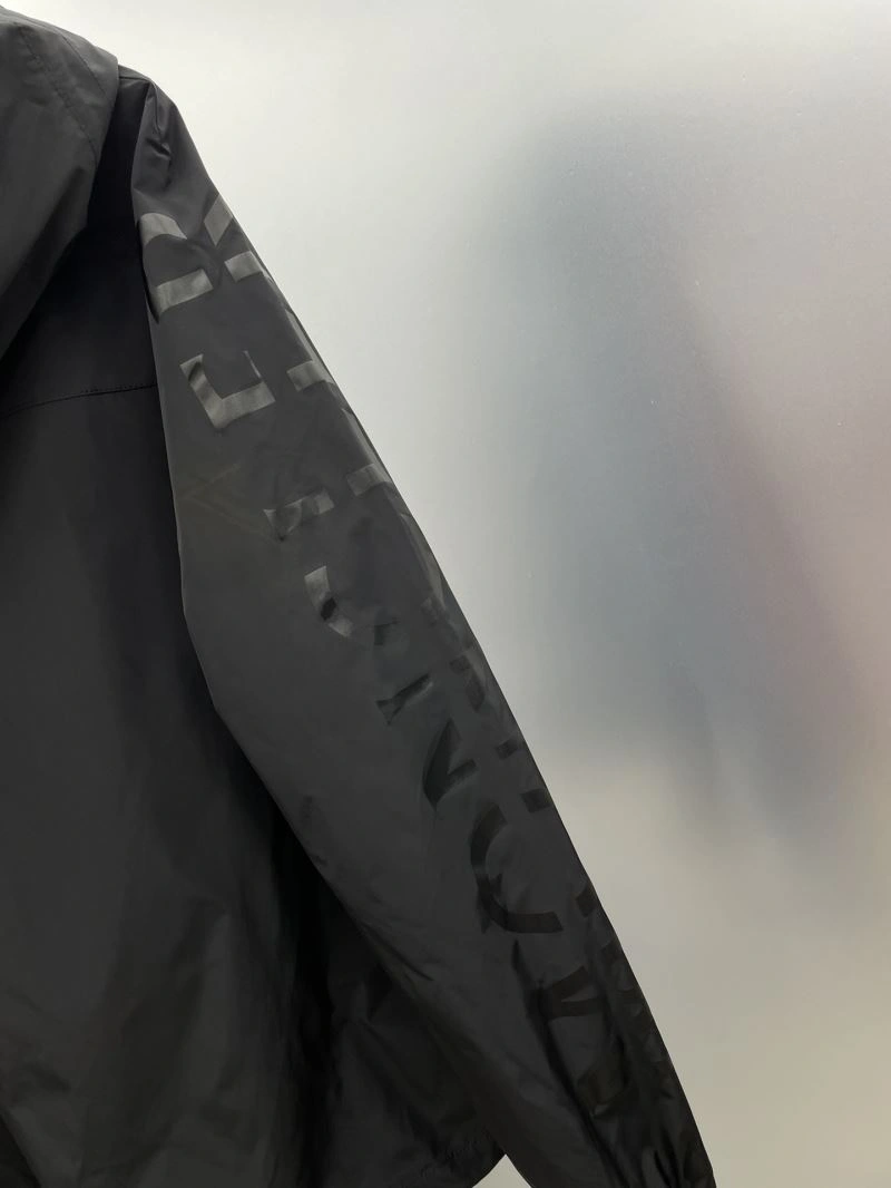Discounted Moncler Outwear