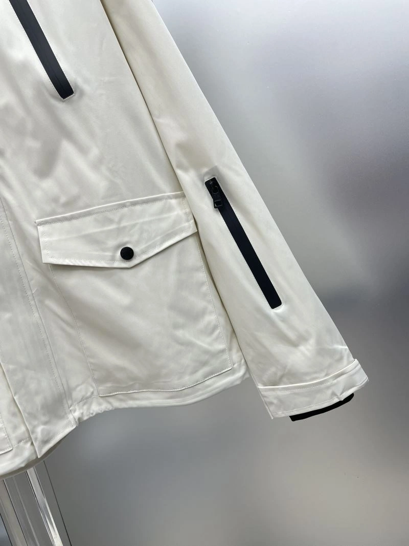 Legit Moncler Outwear
