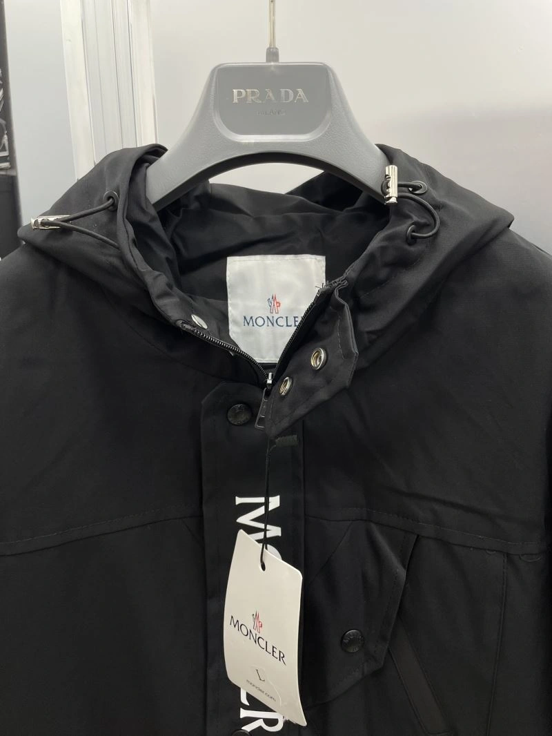 Legit Moncler Outwear
