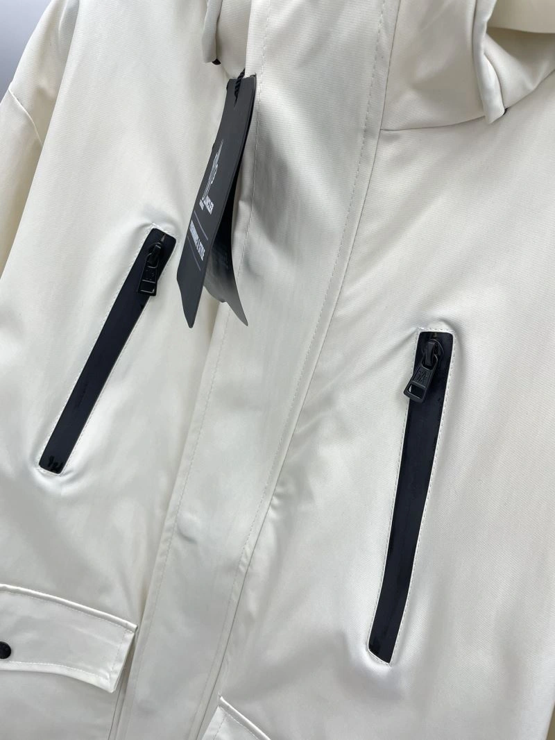 Precise copy Moncler Outwear