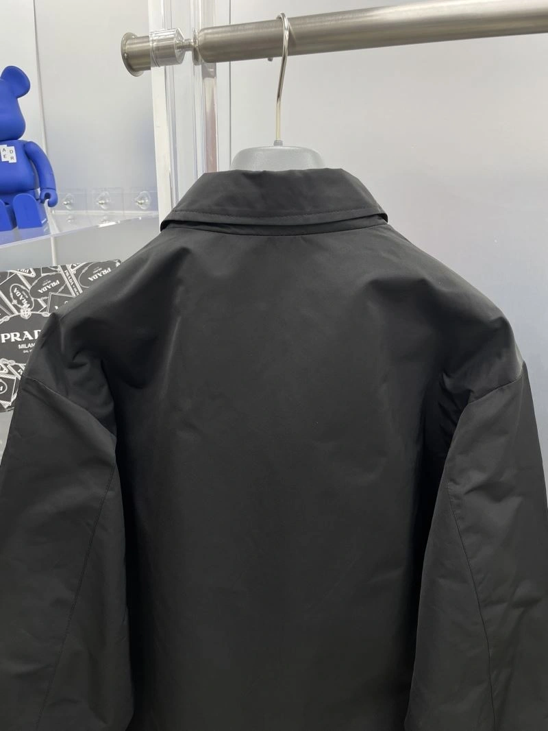 Bargain Moncler Outwear