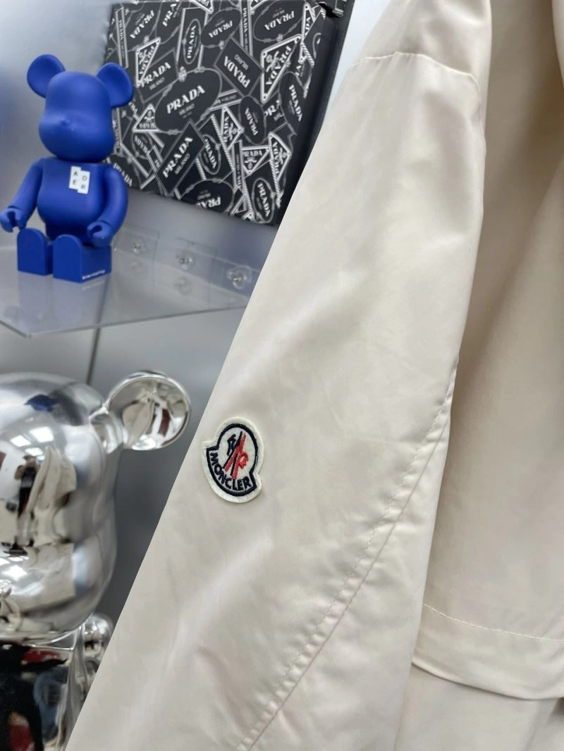 Top mirror Moncler Outwear
