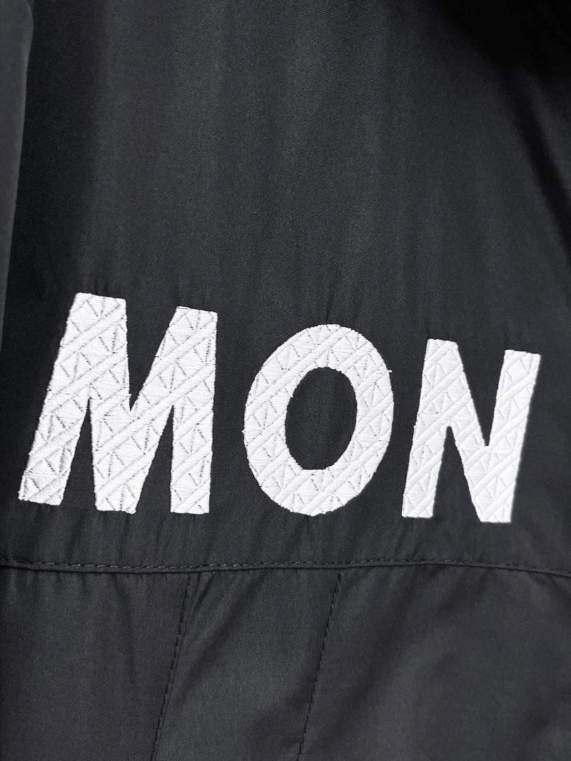 Top match Moncler Outwear