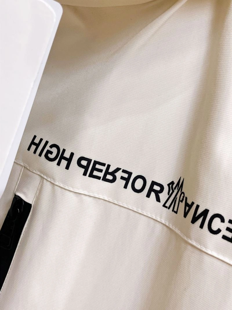 Official Moncler Outwear