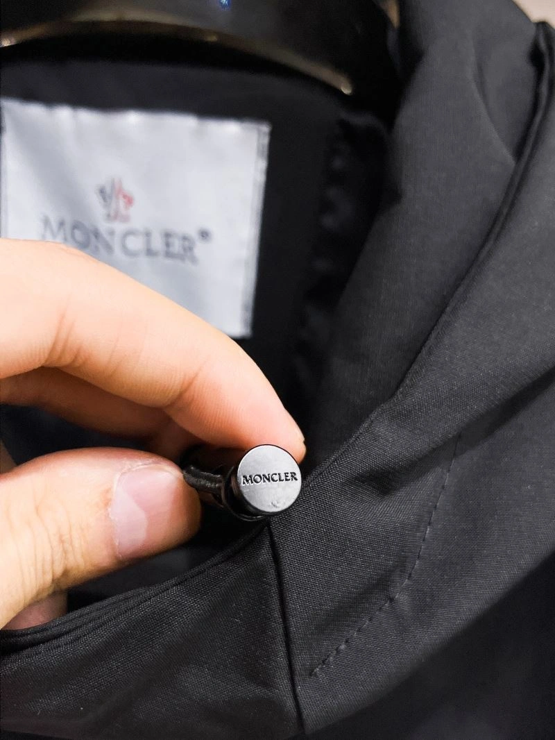 Brand-original Moncler Outwear